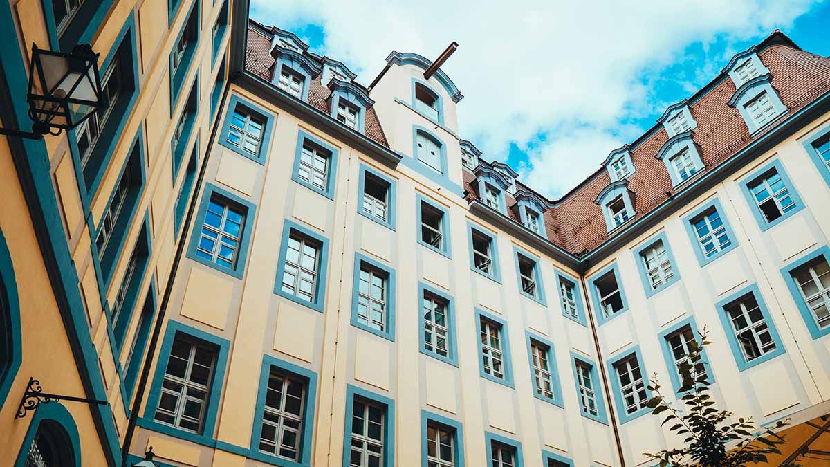 Case Study Brush Coating Barthels Hof Leipzig Germany by Pipe Bull